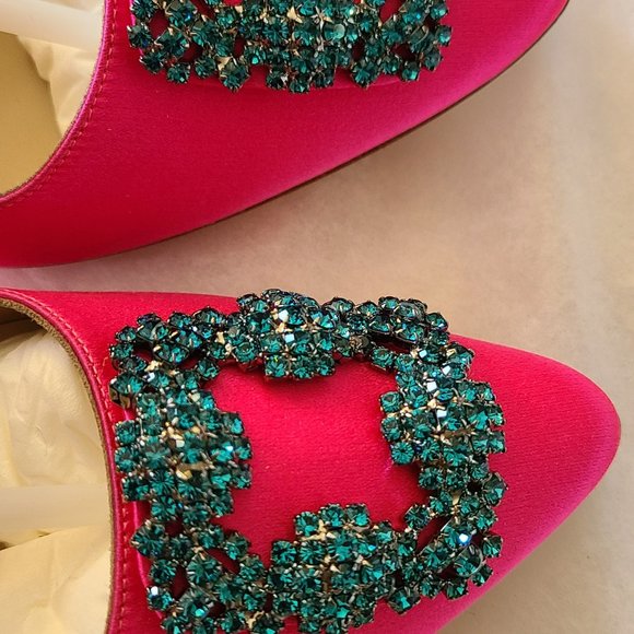Manolo Blahnik | Shoes | Manolo Blahnik Hangisi Pink Satin Pumps ...